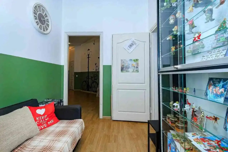 Tipichnyij Piter Guest House - Saint Petersburg, Russia