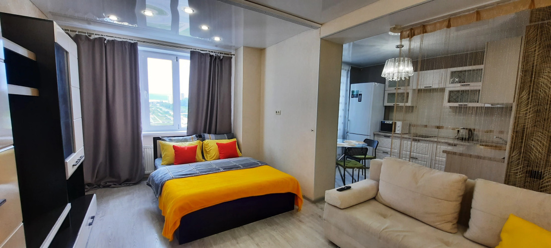 V Samom Tsentre V Novom Rayone Flat - Саратов