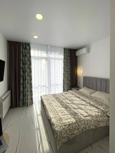 Studiya 30 Kv.m. S Krovat'yu I Balkonom, 13 Etazh Apartments - Sochi