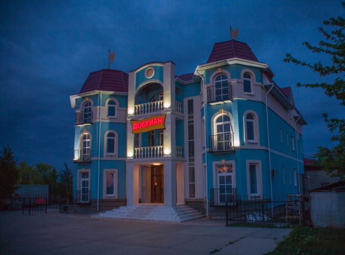 Отель Добриан - Астраханская область