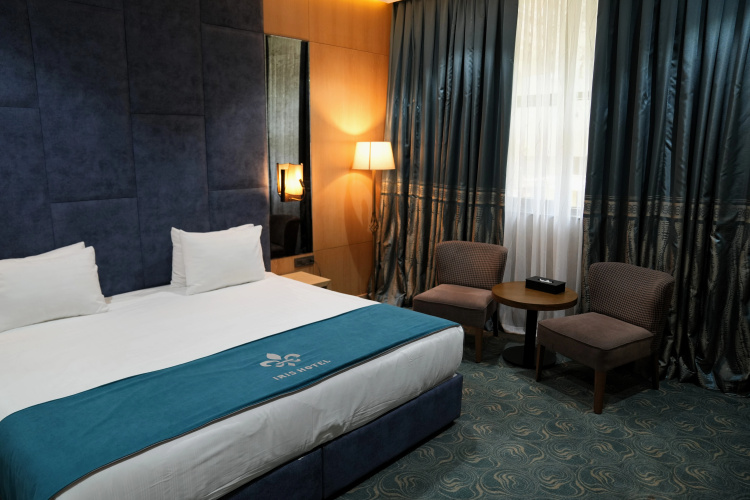 Iris Hotel Baku - Baku