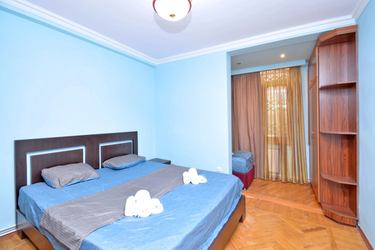 Trekhkomnatnaya V Tsentre Goroda Flat - Yerevan