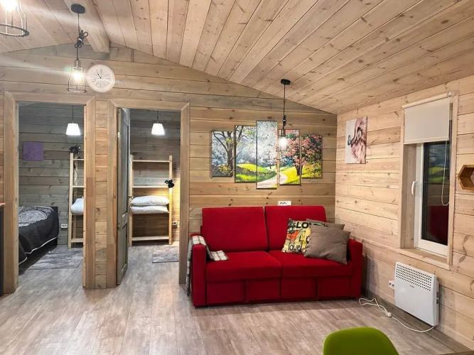 Teplyy I Kruglogodichnyy Na 6 Gostey Lodging House - 상트페테르부르크
