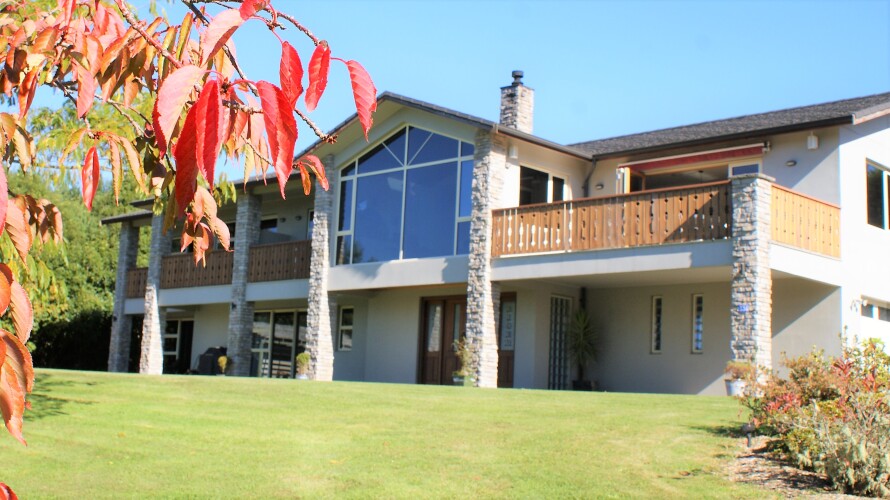 Chalet Eiger Guest House - Taupō