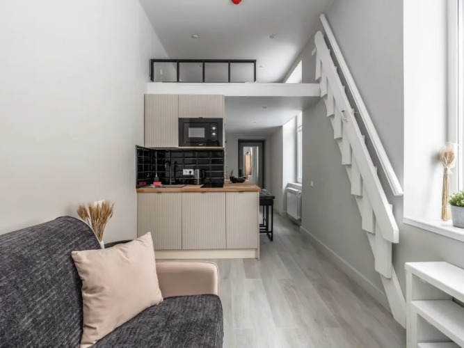Apartments Uluchshennye S Balkonom Dvukhurovnevye U Metro Aeroport 305 - Moskou