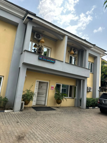 Signatious Suites Hotel - Abuja