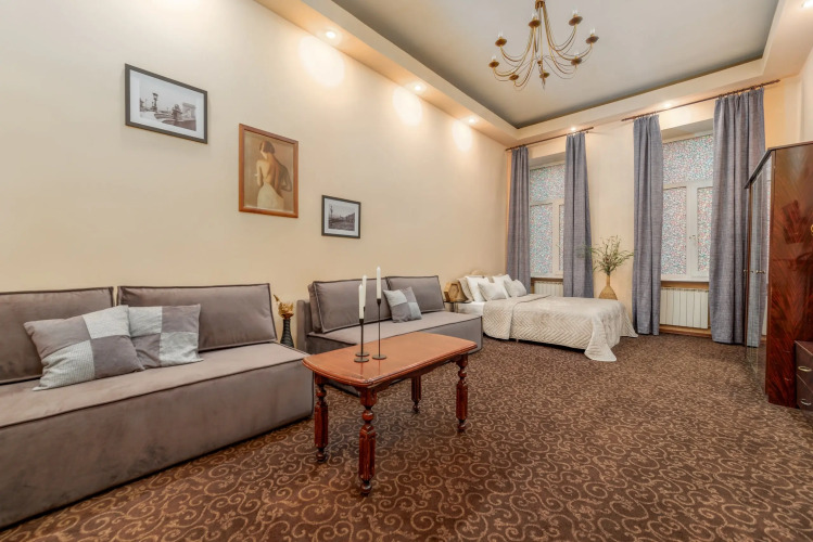 4 Spalni Na Vladimirskom Apartments - Saint-Pétersbourg