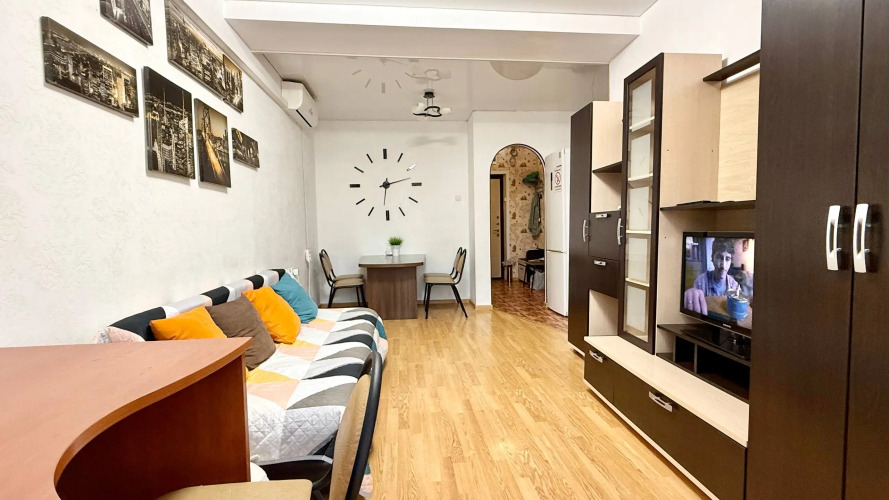 Yevrodvushka Tsentralny Rayon Gorykogo 18 Flat - Sochi