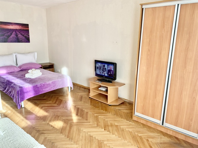 Ryadom S Metro Shabolovskaya Apartments - Moscow