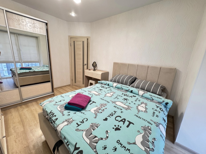 London-2 Apartment - Сыктывкар