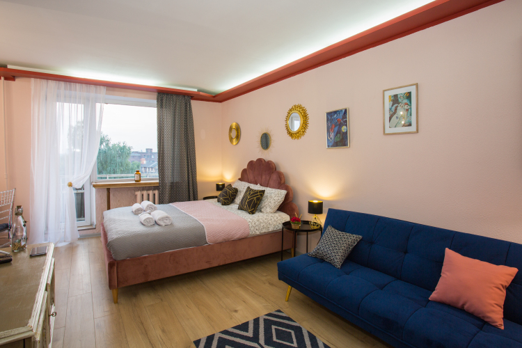 Khudozhestvennye Apartamenty M Shagala Flat - Kaliningrad