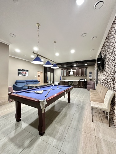 4-kh Komnatnaya S Basseynom I Saunoy Flat - Kazan