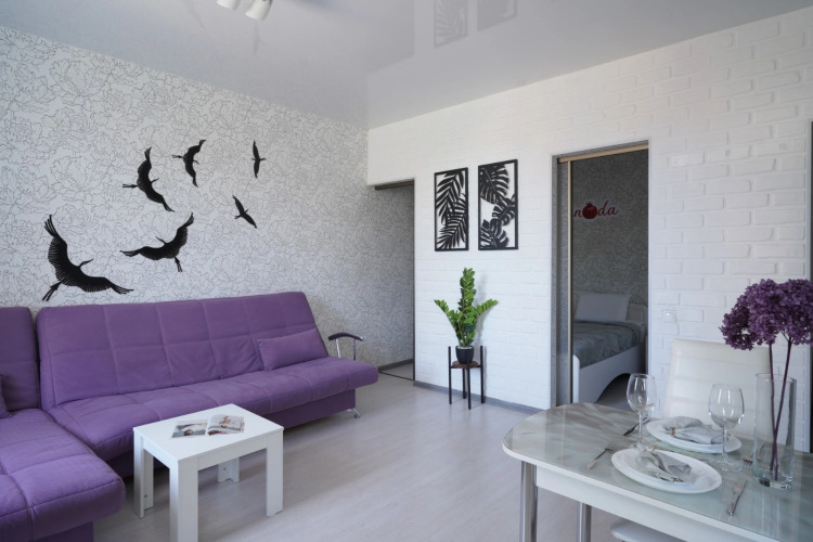 Uyutnaya Dvukhkomnatnaya V Tsentre Goroda Nizhniy Tagil Flat - Нижний Тагил