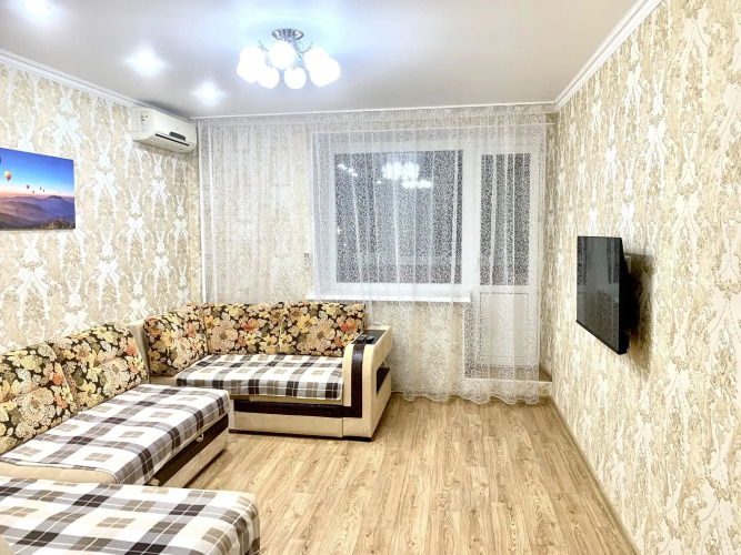 Leonardo - Uyutno Kak Doma Apartments - Kazan