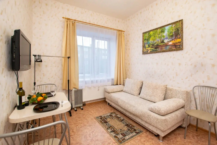 S Divanom U Permexpo Apartments - Пермь