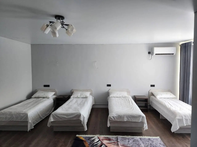 Bon Hostel - Bishkek
