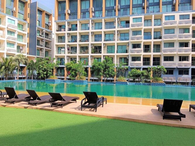 Laguna Beach Resort 2 Loft Apartments - Pattaya City