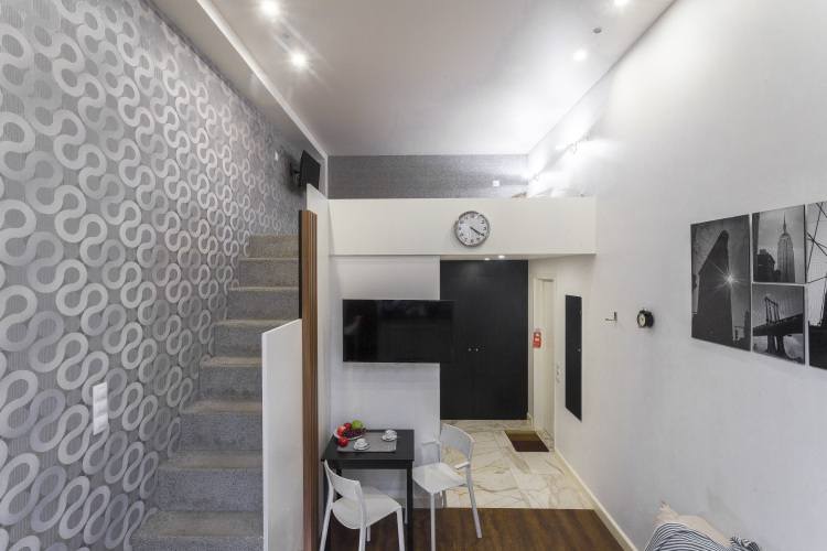 АPartments Near Palace Square - San Pietroburgo