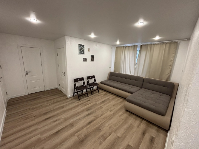 Uyutnaya Trekhkomnatnaya V Razvitom Rayone Voronezha Flat - Воронеж