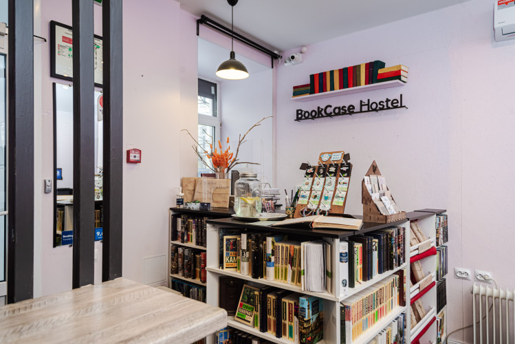 Bookcase Hostel - Saint Petersburg, Russia