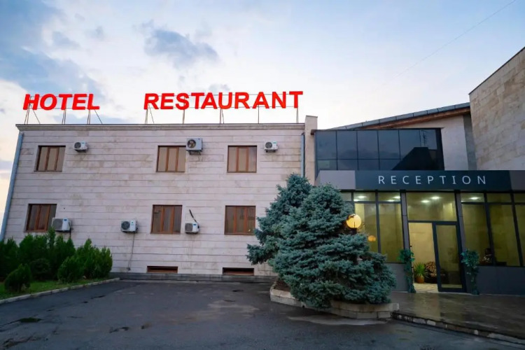 Continental Complex Hotel - Yerevan