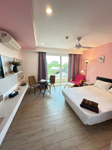 Seven Seas Resort C402 -Beautiful Studio In The Largest Condo On Jomtien Apartments - Pattaya City