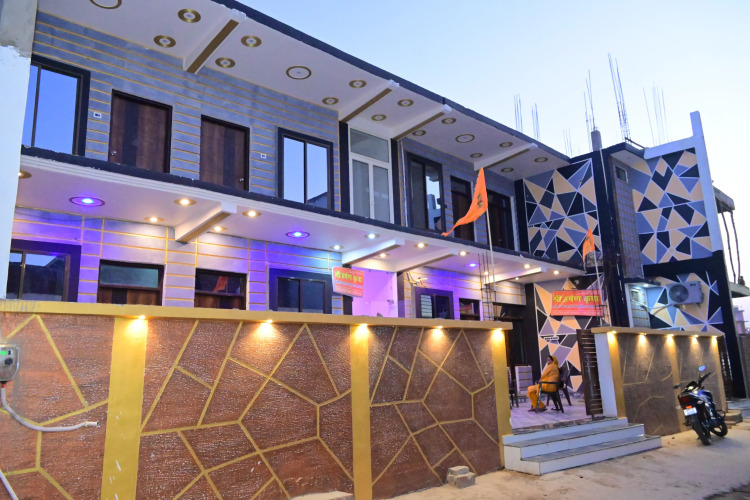 Shri Harshan Kripa Guest House - Ayodhya