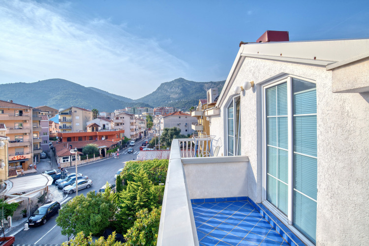 Sun Guest House Apart-hotel - 부드바
