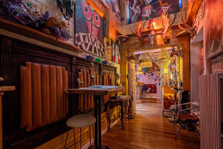 Villa Mr. Pinky. Boutique-hotel - Saint-Pétersbourg