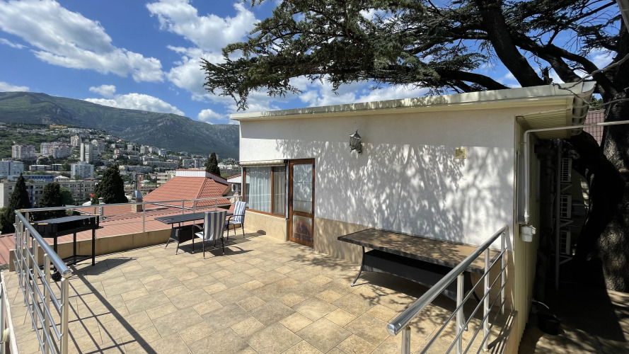 Studiya Na Ulitse Tolstogo 5 Private House - Yalta
