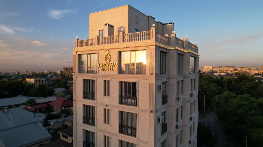 Crown Hotel Bishkek Hotel - Biškek