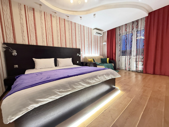 Tut Khorosho Na Soyuznoy 2 Flat - Yekaterinburg