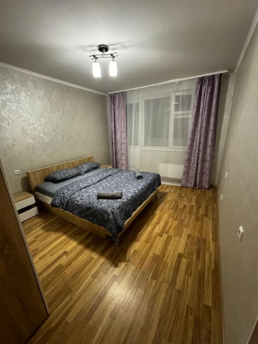 S Vidom Na Les Flat - Moscú