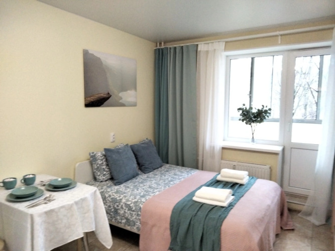 Studiya S Balkonom I Vidom Na Gorod Lesnaya Apartments - San Petersburgo