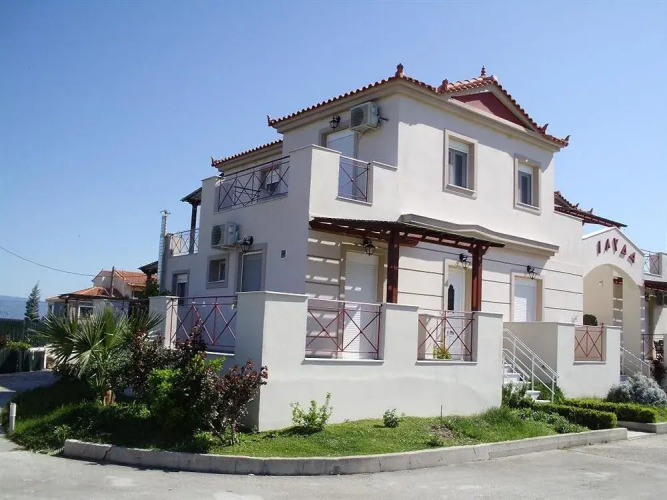 Ilyda Residence Suites - Лесбос