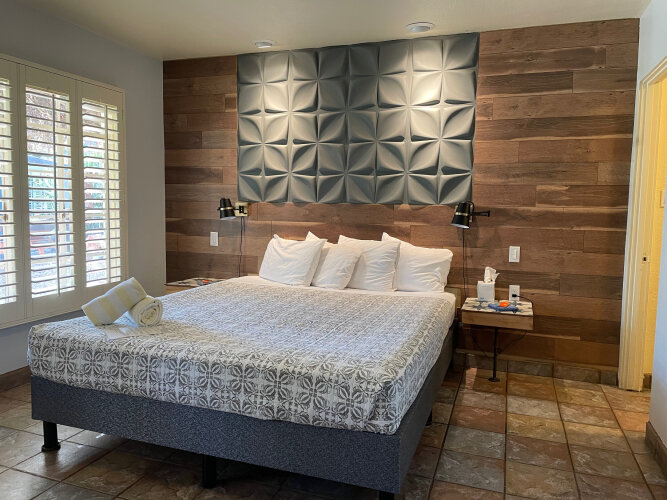 Desert Paradise A Gay Clothing Optional Resort For Men Only - Palm Springs, CA