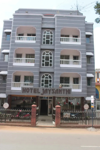 Hotel Shiv Shanti Grand - Ooty