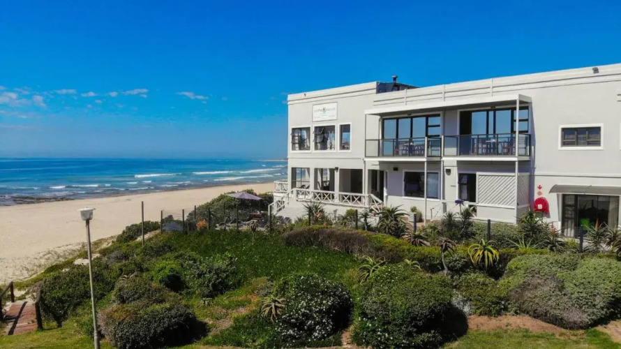 On The Beach Guesthouse - Jeffreys Bay