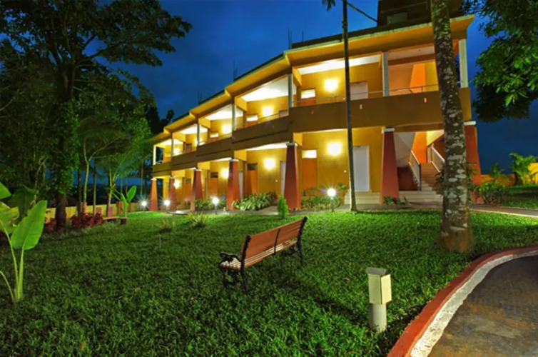 Karapuzha Village By Oyo - Wayanad