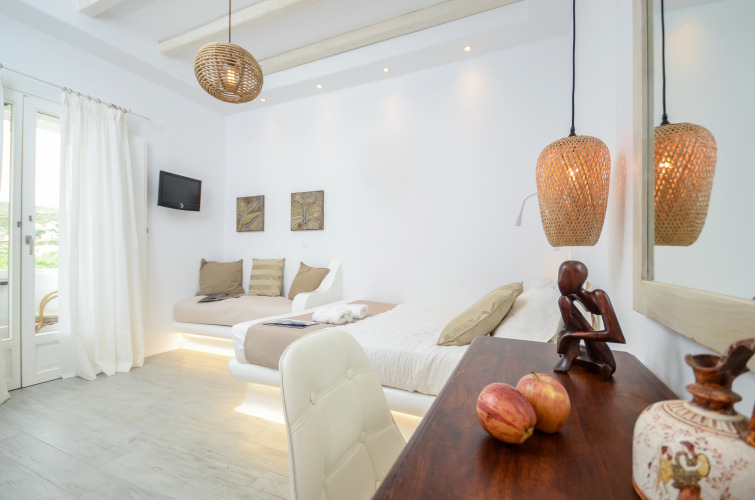 Valena Mare - Naxos, Greece