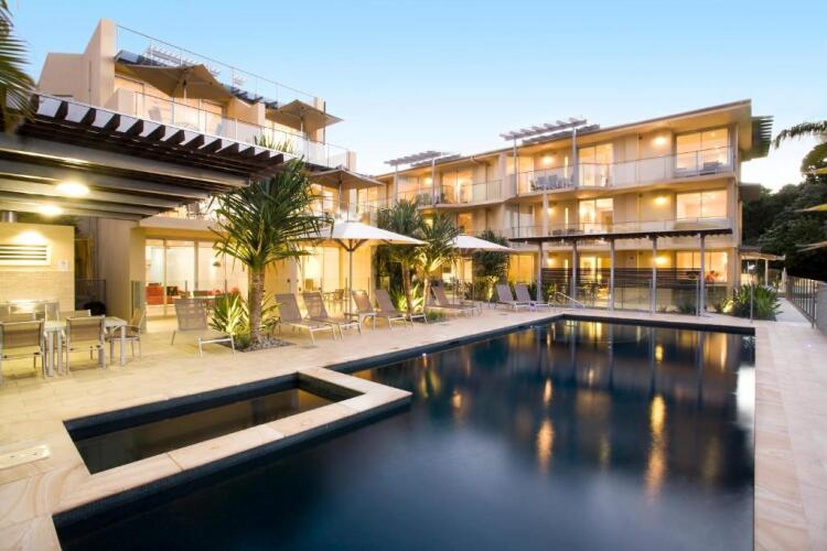 Maison Noosa Beachfront Resort - Noosaville