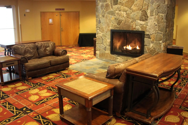 Grand Summit Hotel - Bethel, ME